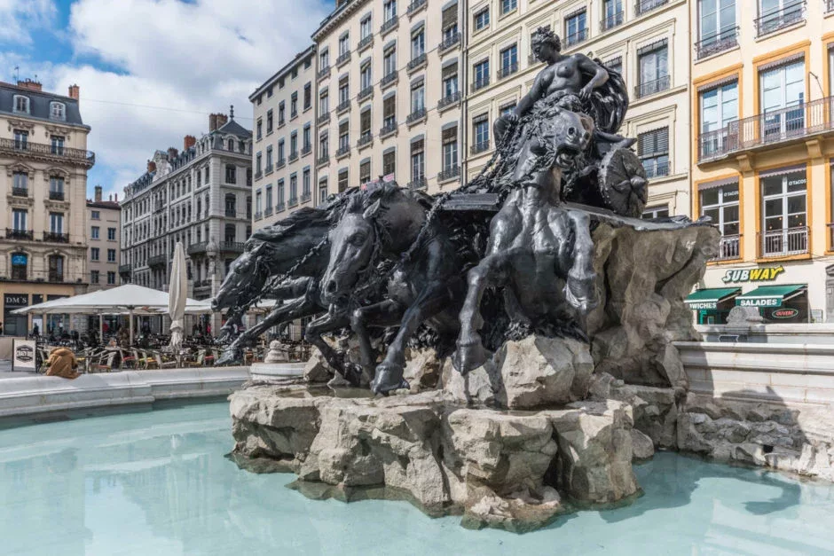 Les statues de Lyon : symbolique culturelle de la ville – Arlyo